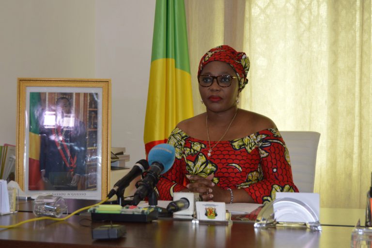 Qui en veut au ministre des PME et de l’Artisanat, Mme Jacqueline Lydia ...