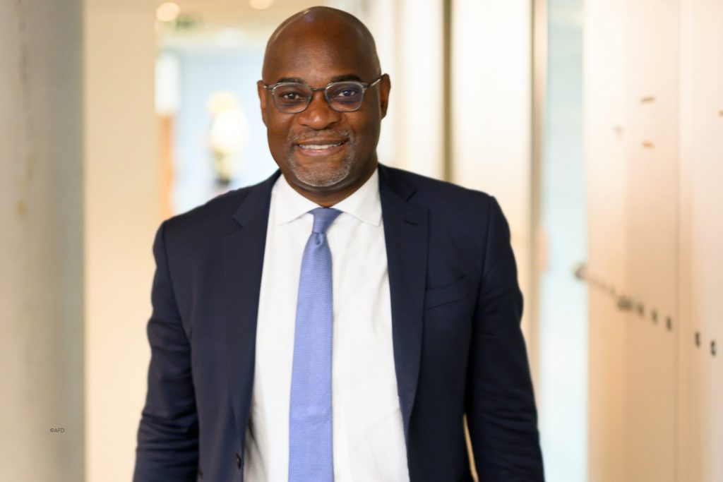 La main tremblante de Christian Yoka – Zenga-Mambu